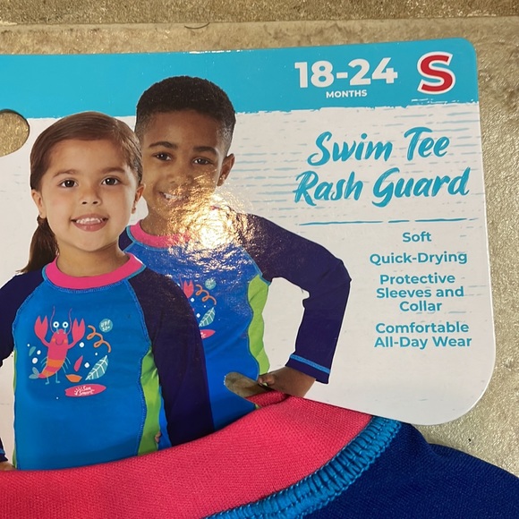 Sun Smart | Swim | Nwt Sun Smart Swim Tee Rash Guard Small | Poshmark